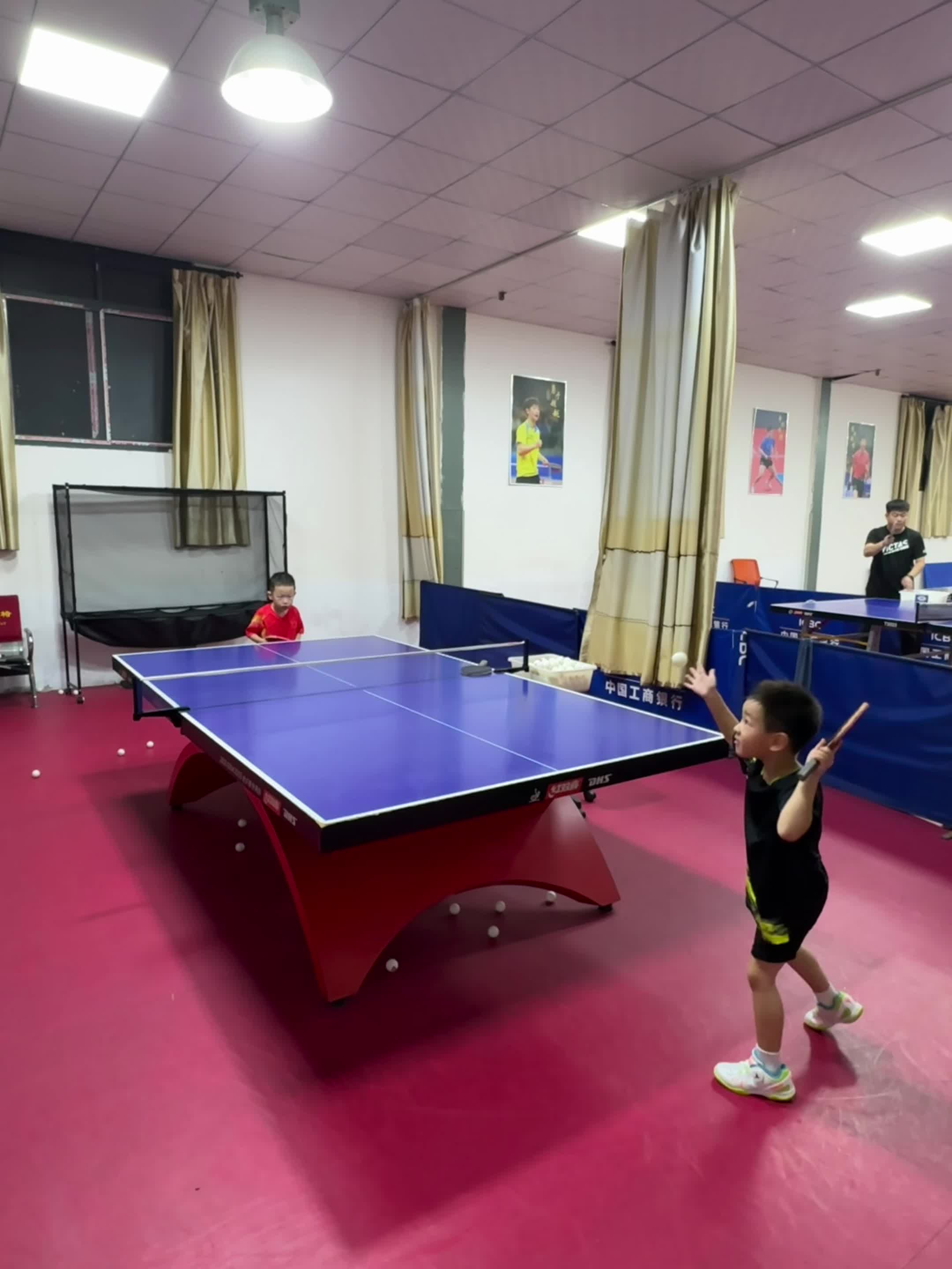 恭喜樊振东卫冕全运会冠军ߏ� 剪个米乐和小朋友打比赛的视频,努力...