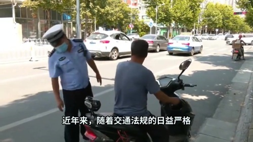 三轮车上牌上路要求须知,交警提示:这2样必不可少!
