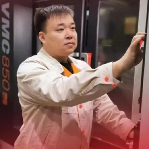 翼翔天开 