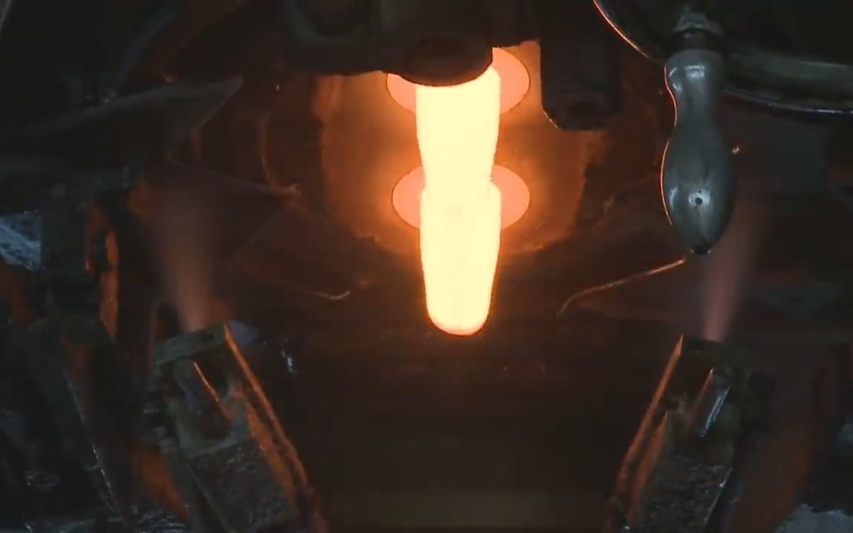 一分钟看完玻璃瓶的制作过程