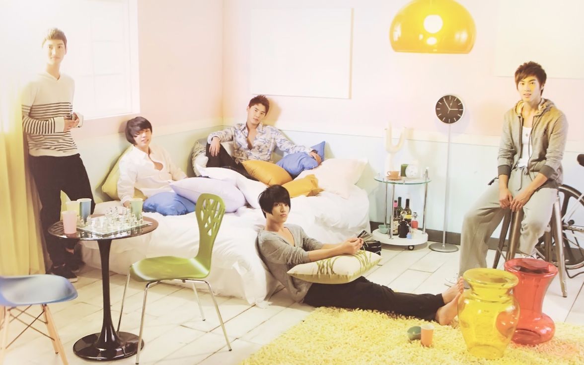 ...(搬运霓虹票选)——盘点日饭票选最具路人缘/真实韩国CP【修正版】