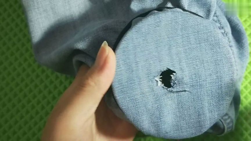 衣衣服破洞不要扔,教你最简单的修补方法,没有之一