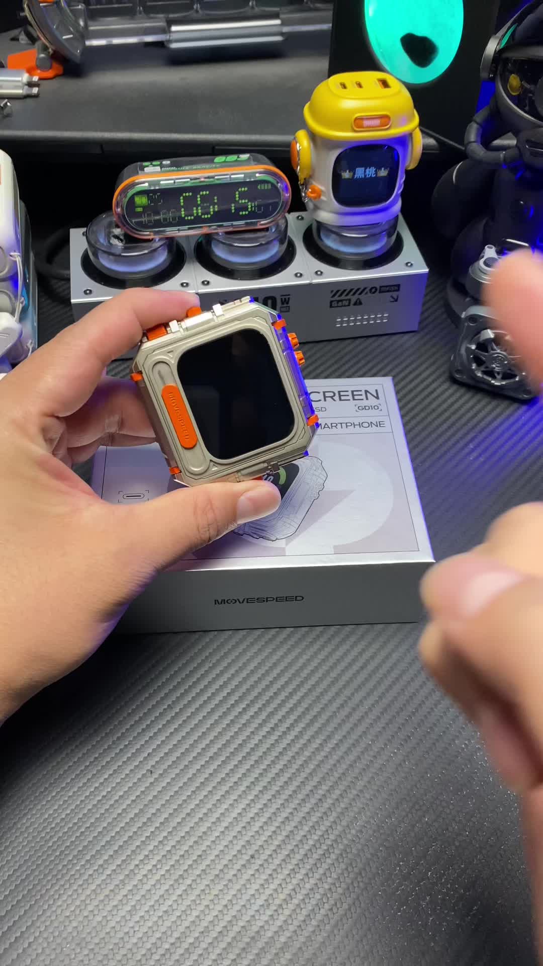 加密固态硬盘,不需要下载任何软件,自带独立数显和加密,每秒钟1000M...