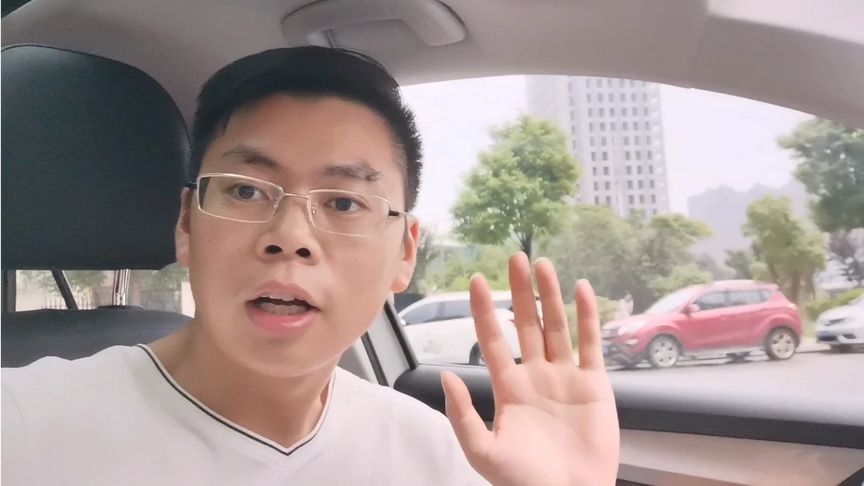 长沙小伙16万多提的大众探歌,开了2008公里,两大缺点优点太突出