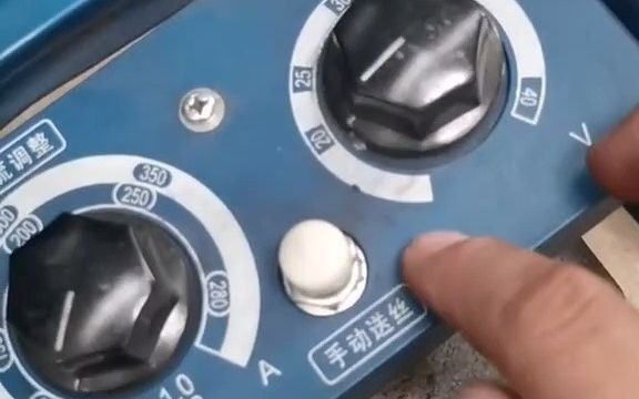 气保焊使用详细教学气保焊机使用