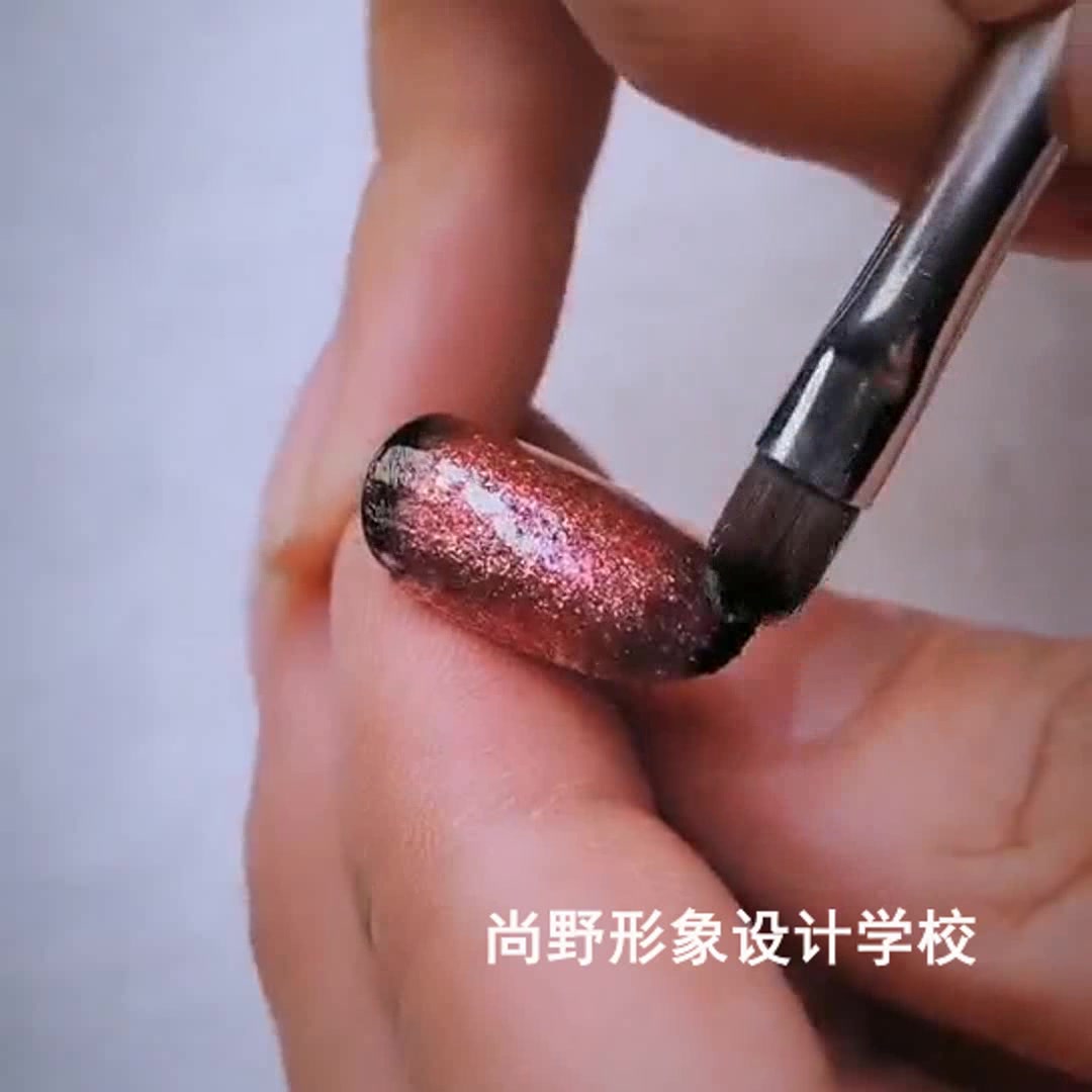 美甲教程,宁波学美甲的学校,宁波美甲美睫培训学校,尚野化妆美甲学校