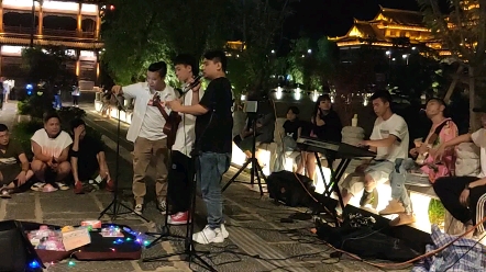 “我要忘了你的样子,像鱼忘了海的味道”