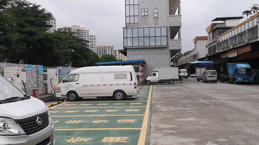 如何正确给电动汽车充电呢!应该注意哪些问题呢!这样就没问题了