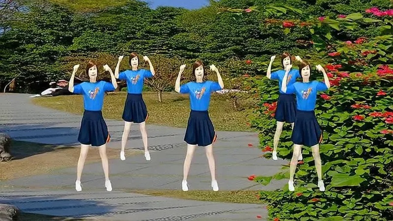 网络流行热舞《百花香》熟悉的旋律百听不厌舞蹈简单易学好看