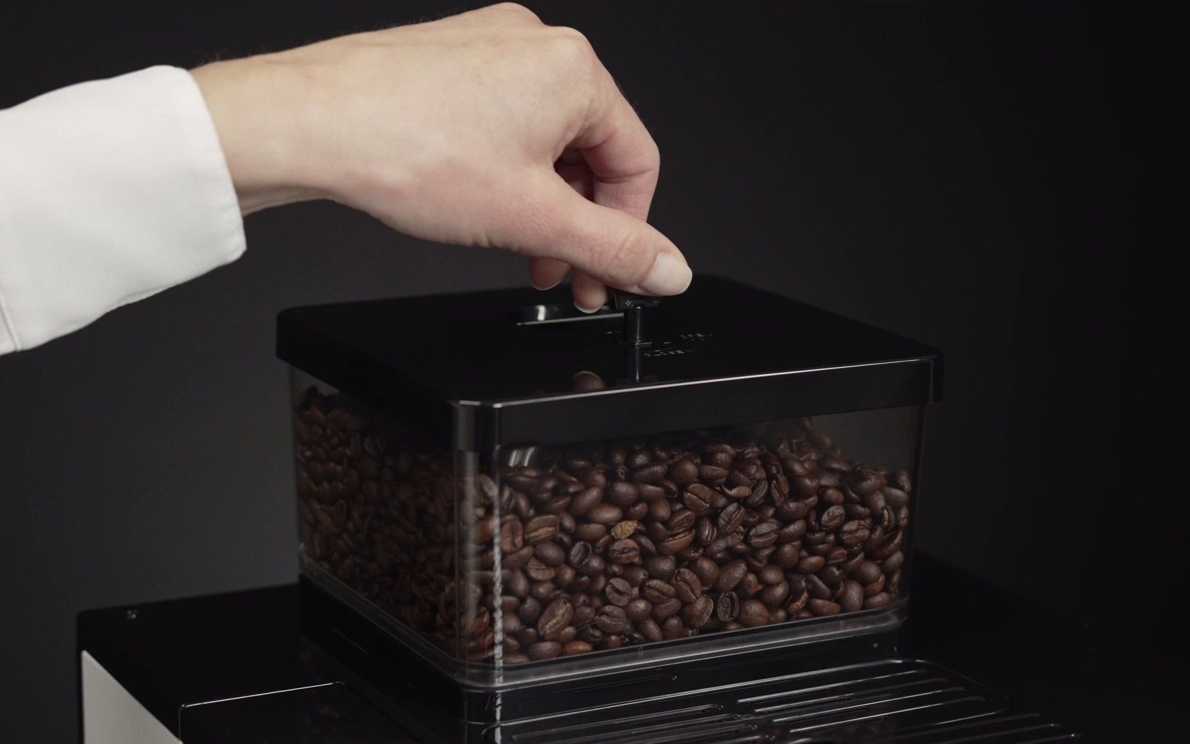 福腾宝WMF咖啡机磨豆仓清洁操作展示 进口德国WMF 950S全自动...