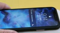 罗马仕WL1A充电宝无线充电演示iPhone X