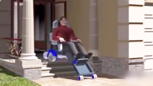 功能超强大的智能轮椅,下台阶上车自己都行!