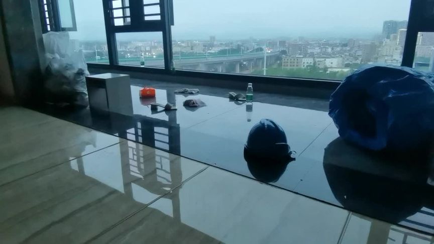 好东西不用文案#系统门窗 #纳米隔热阳光房 #江景房 #大玻璃