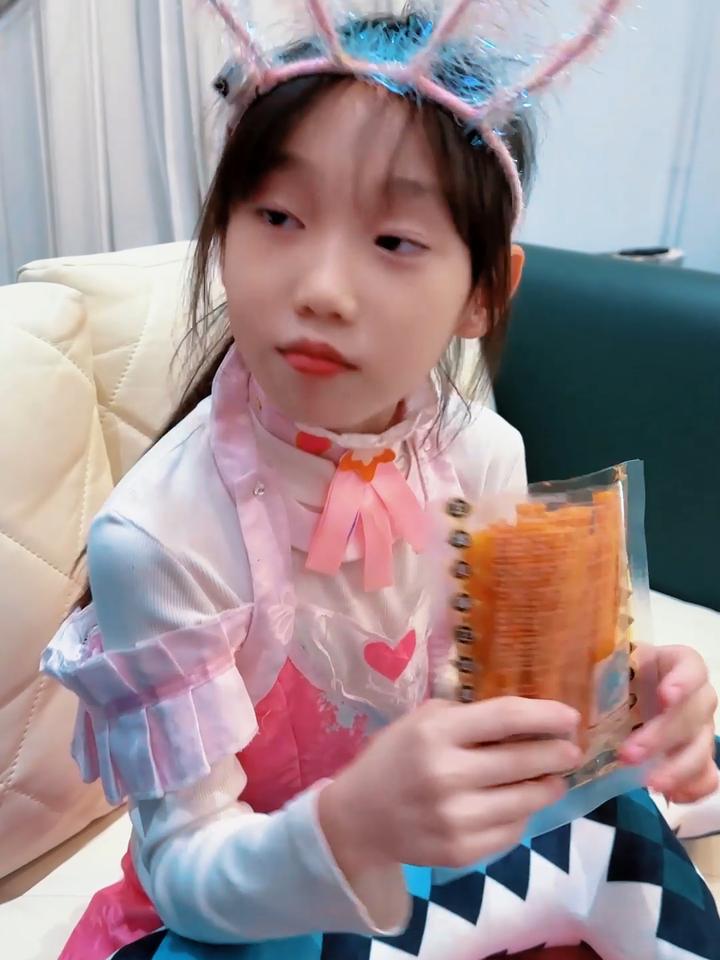 唐舞桐可真是小气#斗罗大陆唐三小舞