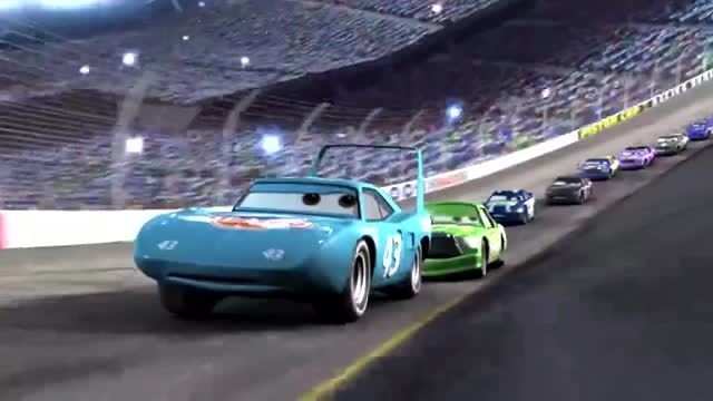 赛车总动员:只剩下最后一圈,但是麦昆却发生了爆胎