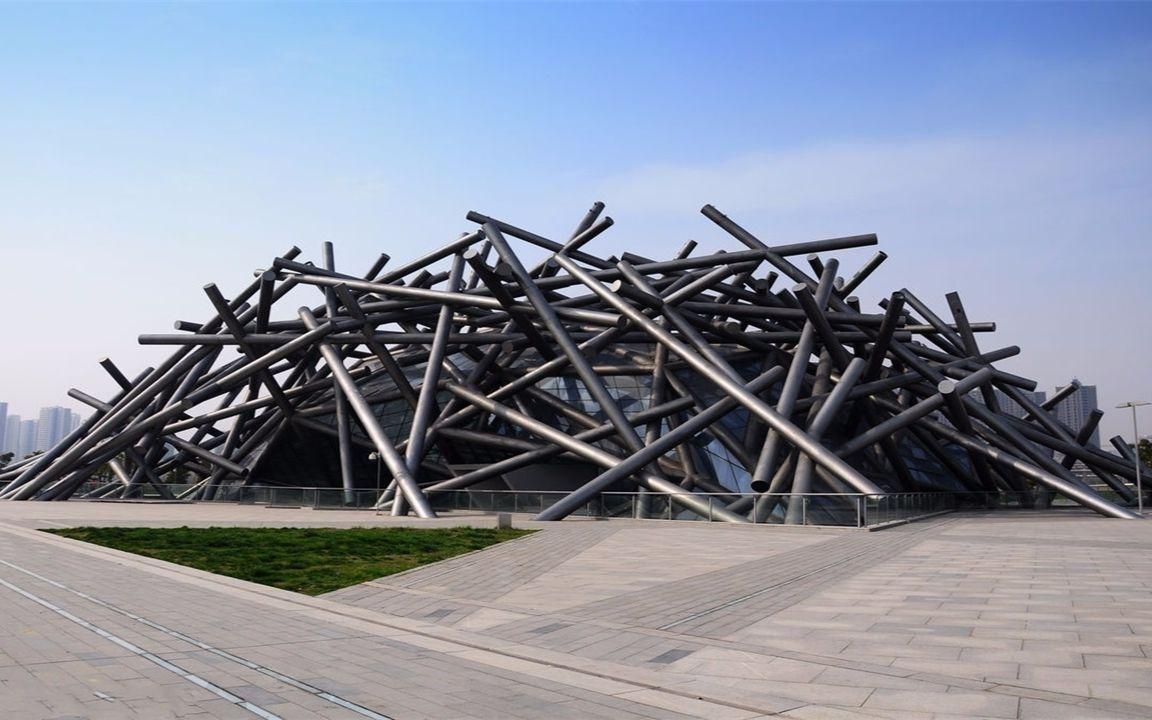 国家发改委:严禁建设丑陋建筑,严格限制建设500米以上超高层建筑【多...