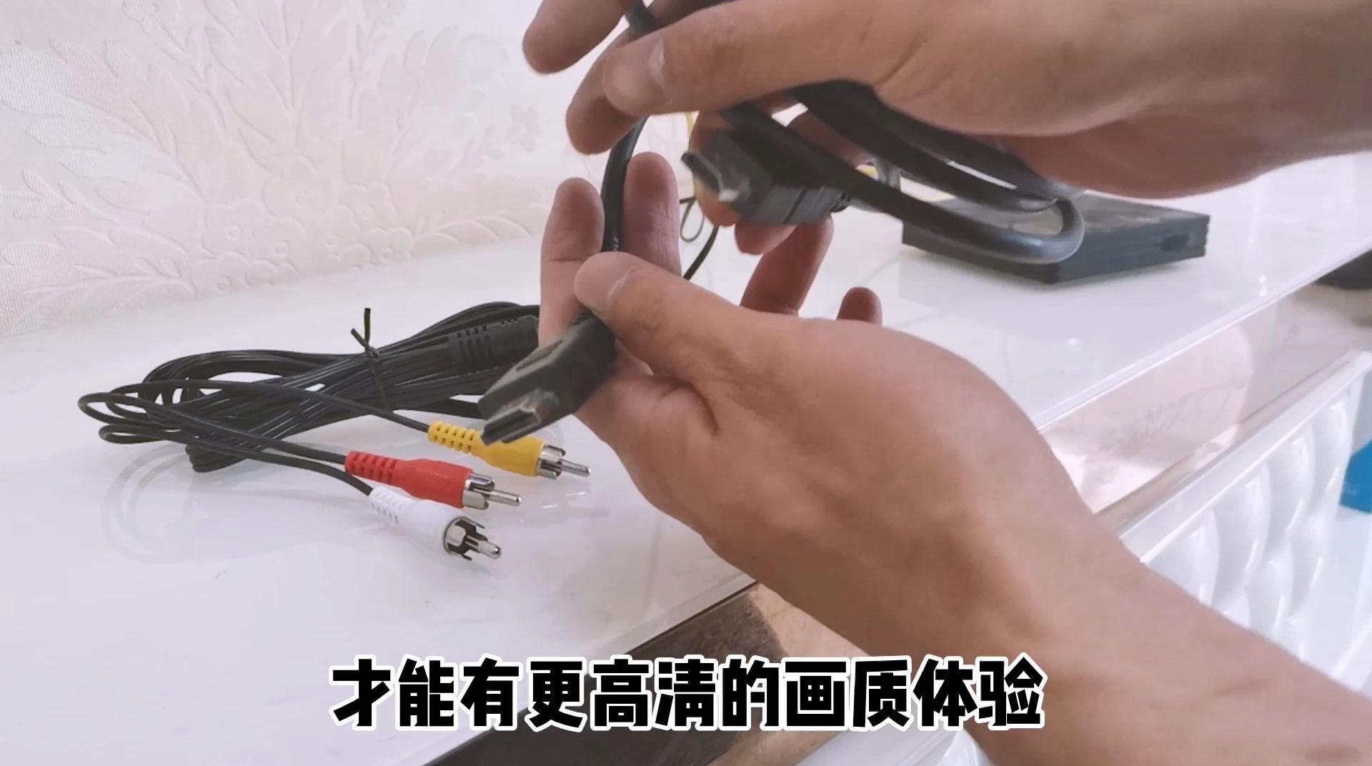 宽带机顶盒连接线对比测试,原来家里电视画面不清晰,问题在这里