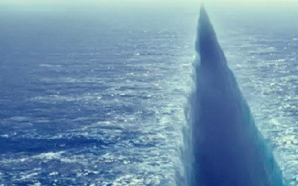 地球上科学无法解释的十大神秘地区,有的地方简直堪比大片特效!@油...