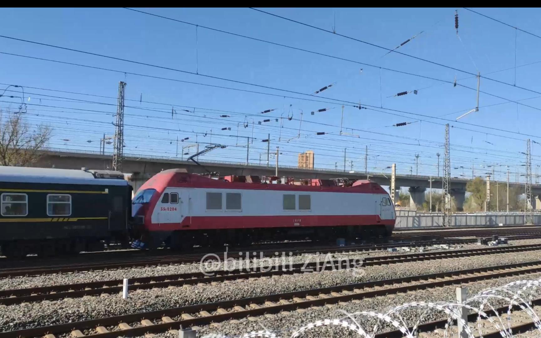 【黄村】极限卡位,险些被挡 列尾带货的1462次(上海-北京) 与下行方向...