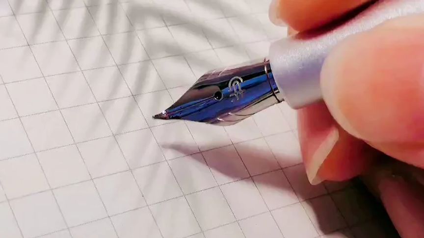 刚开始用弯头美工笔写中文书法,有进步,有什么注意事项吗?