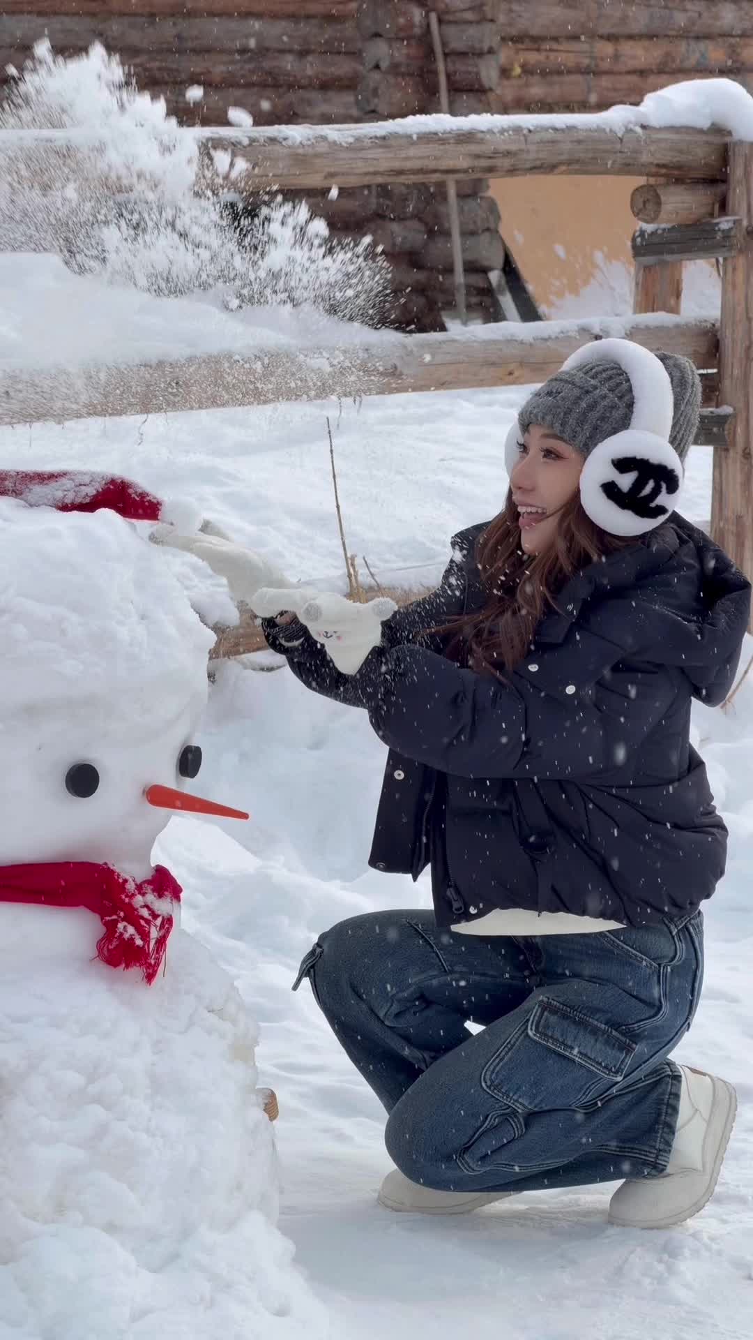 今天是十一月的最后一天,2025年的最后一个月,愿你所有的不开心都翻...