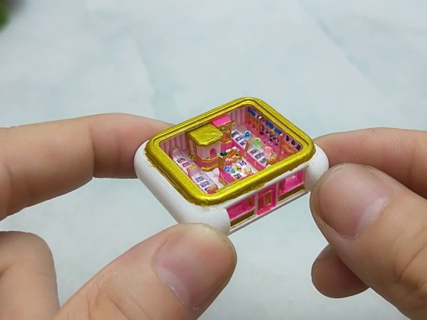 用手表壳做款迷你小屋,小小家具微小又可爱,朋友太捉急!