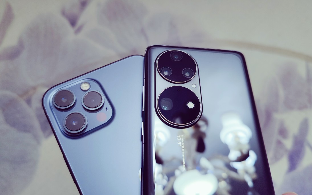 华为P50 Pro暗光拍照对比iPhone 12 Pro Max,回归RGGB后可还行?