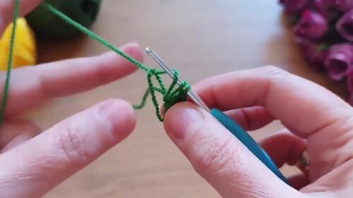 清新雅致的铃兰花挂件编织教程,简单易学,无需基础