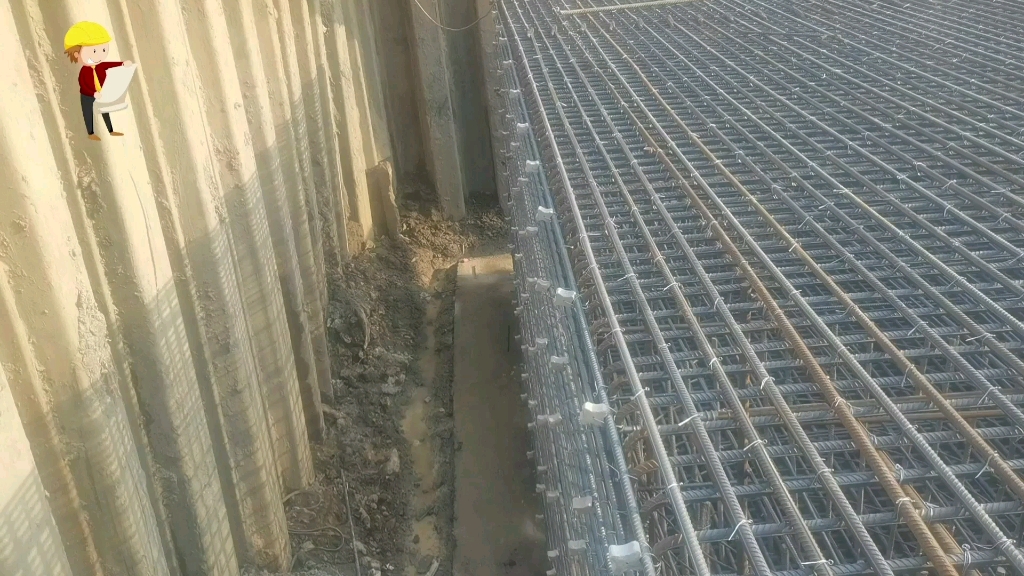 桥墩柱承台水平筋绑扎,90后钢筋工小张锅给您记录工地日常生活