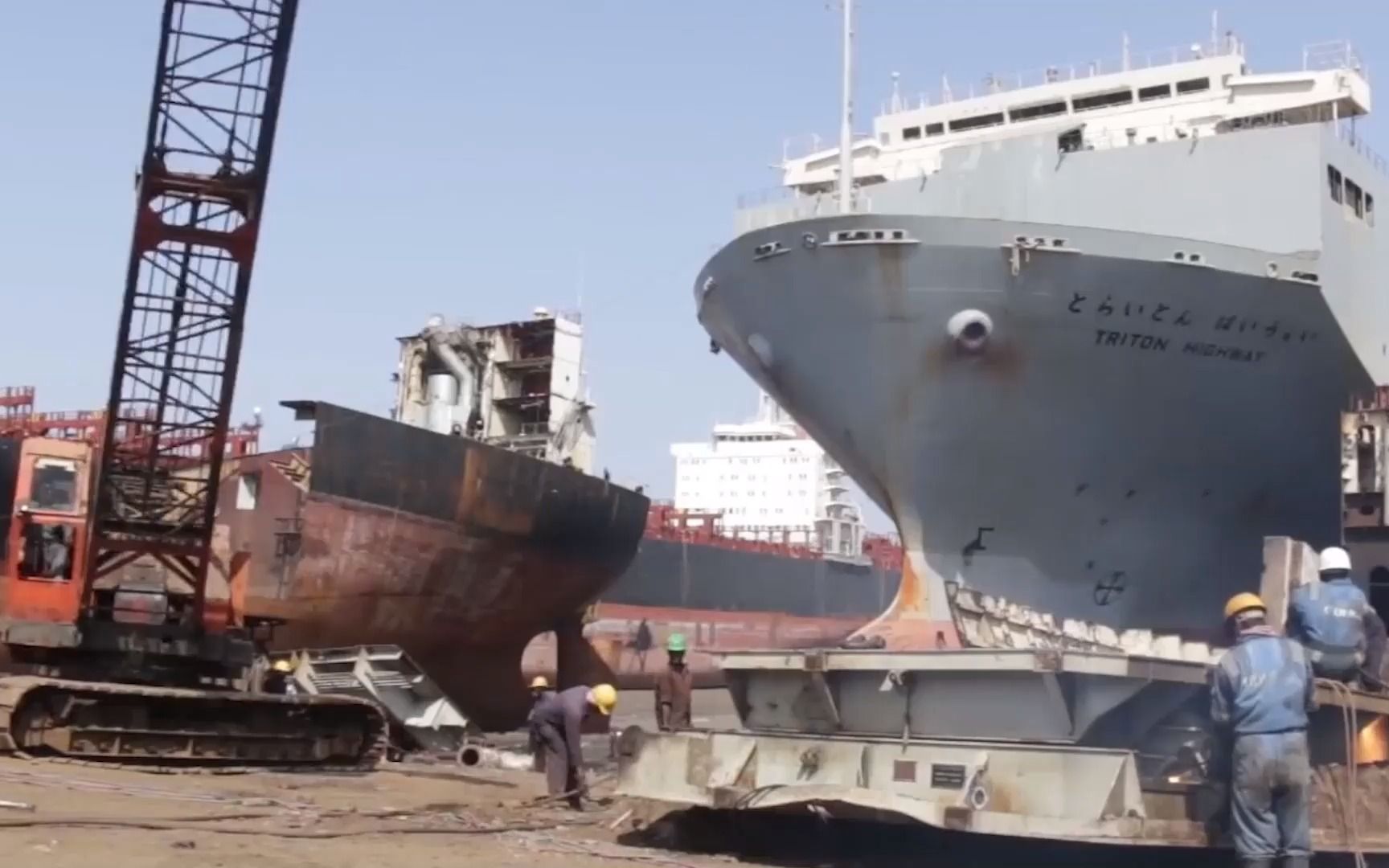 报废轮船是怎么处理的?为何许多国家宁愿沉船,也不拆成废铁