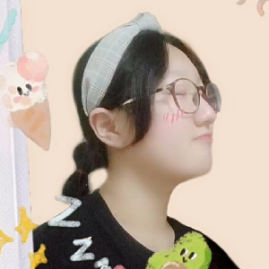 爱吃橘子的Yuki 