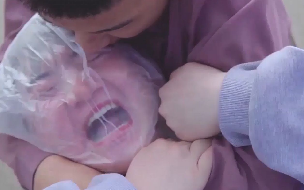 一个创意小短片(一定要看到后面,有反转哦!)