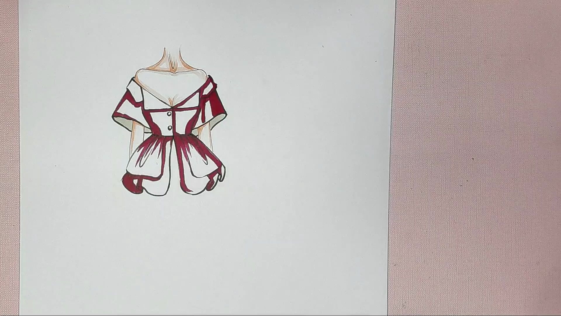 服装设计手绘学习:短款女士上衣款式图绘画过程