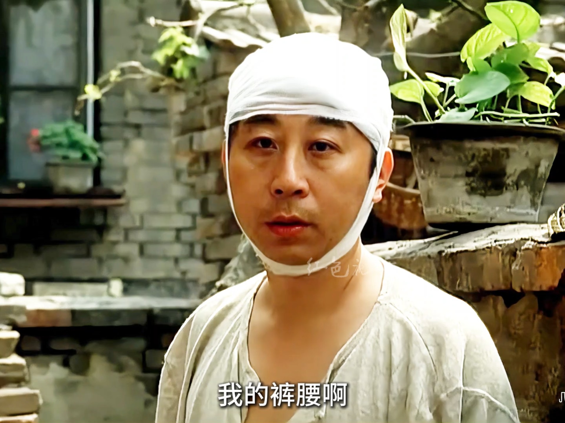 一分钱掰成两半花,老婆把美元带回家