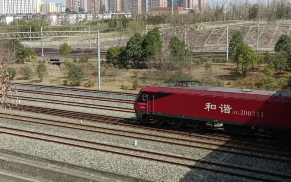 ...K144始发出站、更换为新机供车底的K874出站、0027牵引K787次...