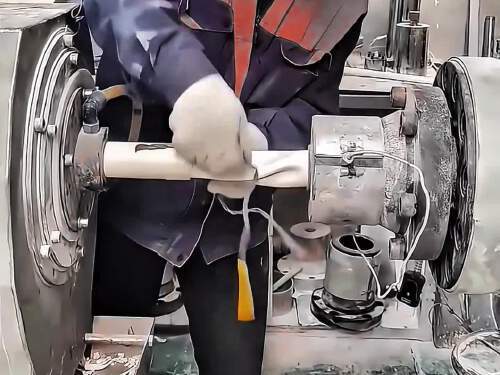 PVC管开机实操,揭秘高效生产启动全过程