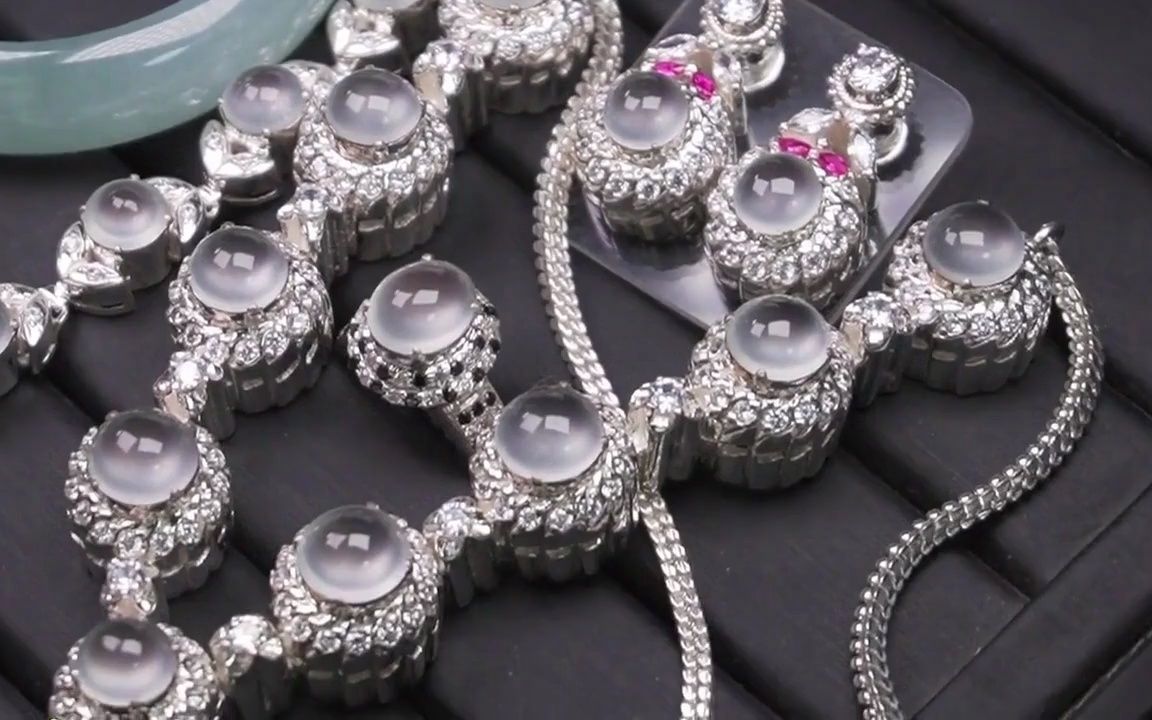 中国珠宝行业市场规模及未来发展趋势