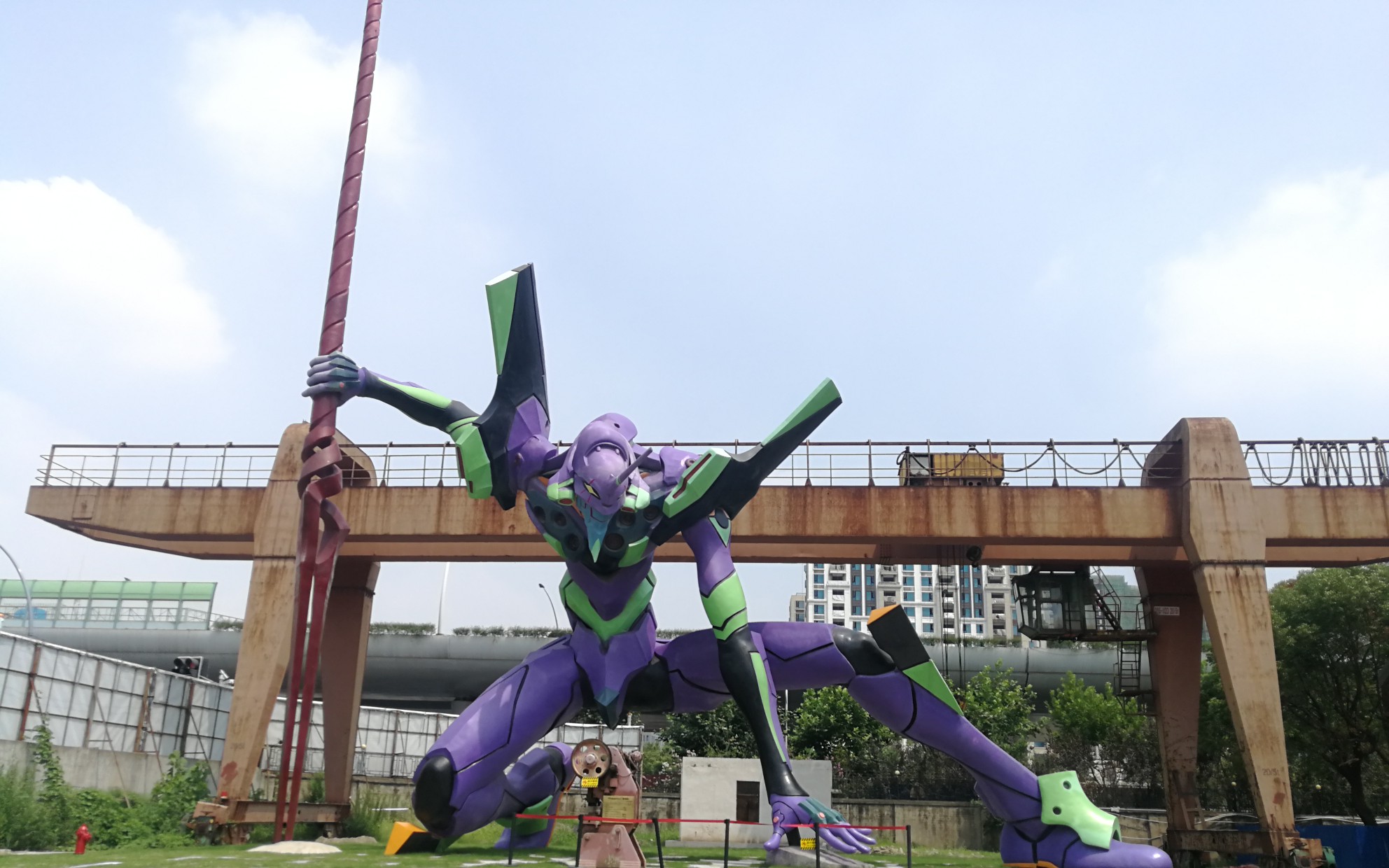 上海静安新业坊EVA初号机实拍