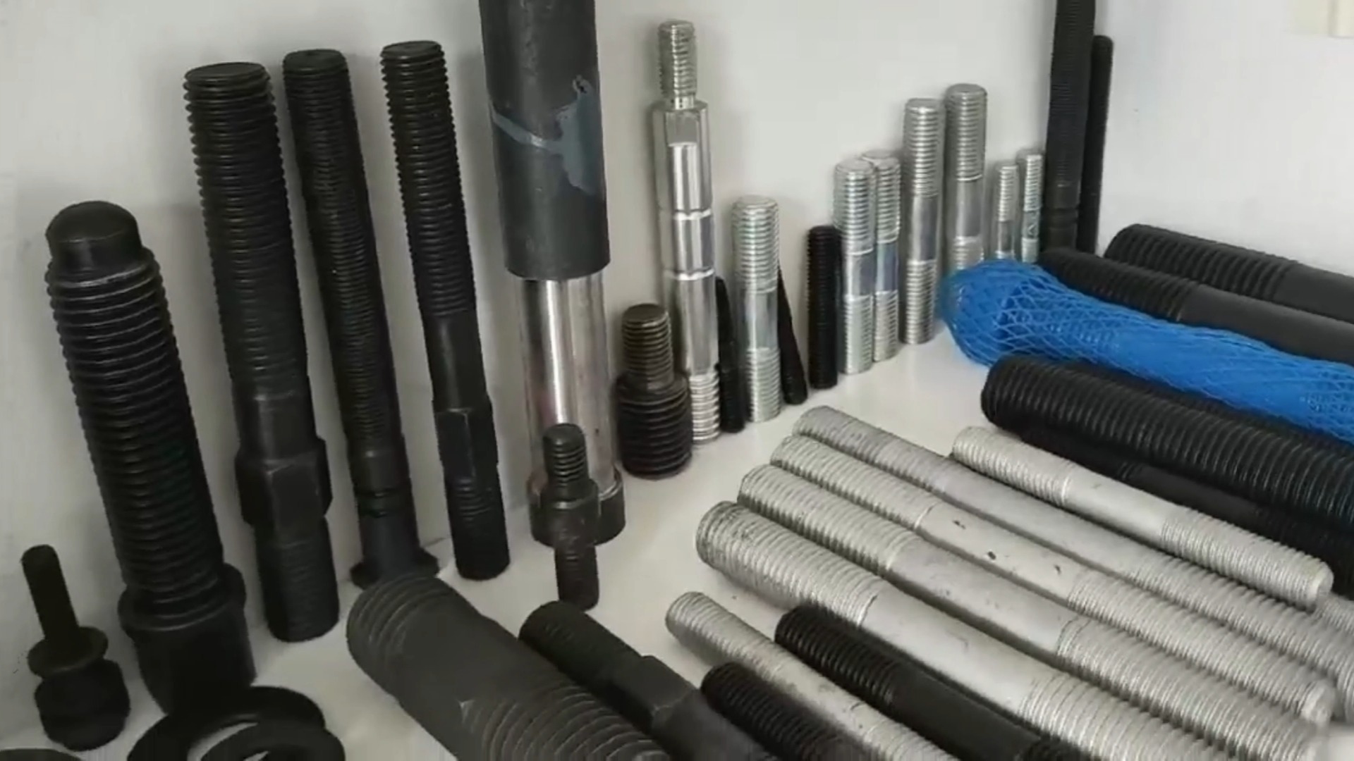 ...盐城炼油厂管道系统设备连接用定制镀锌螺栓螺母A标准件螺栓螺母...