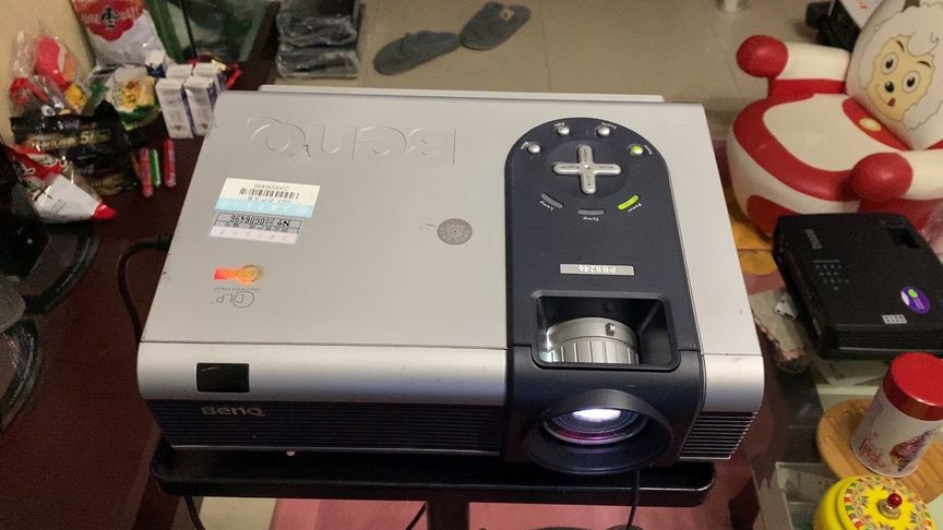 明基PB8246投影仪投影机