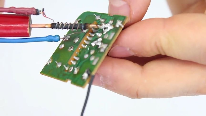 用铜线做了一直焊枪