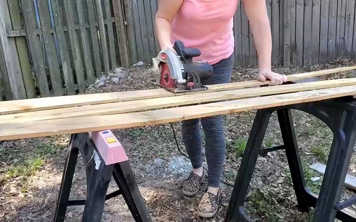 【DIY创意】使用废木DIY农舍百叶窗!