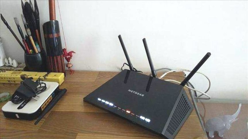 路由器网速越来越慢?原来这里出了问题,只需动一动,网速更快
