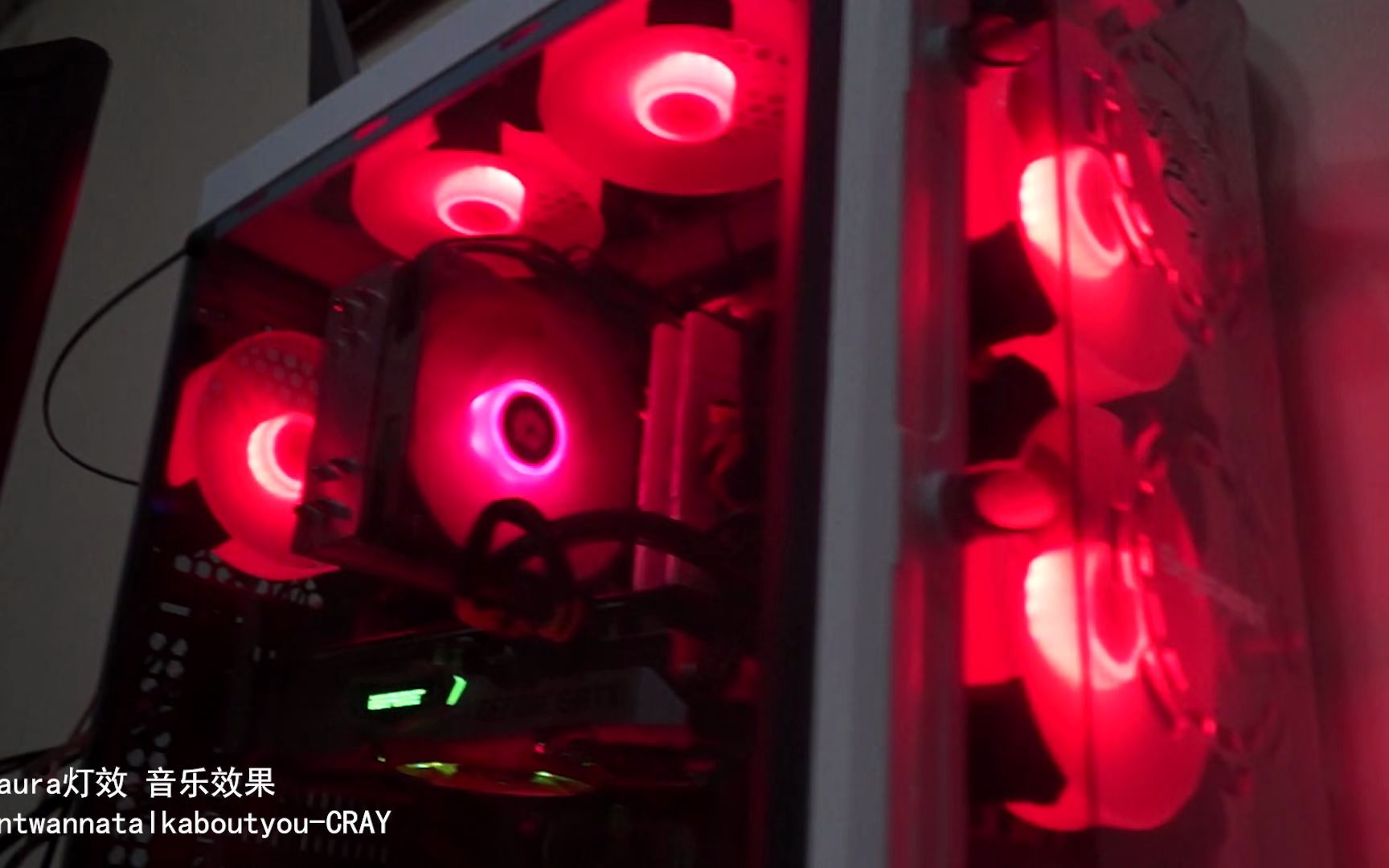 华硕主板的RGB音乐灯效也太酷了吧!aura sync神光同步音乐律动测试