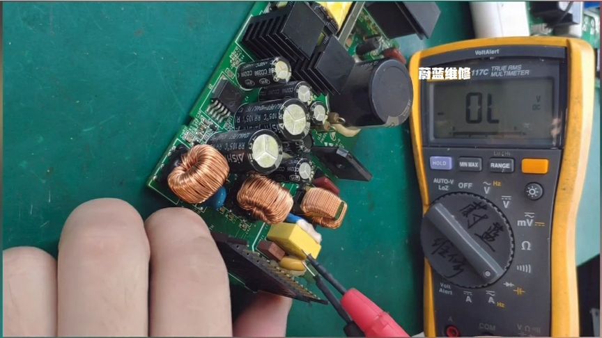 汇川变频器见的多了,汇川PLC见过不?芯片都炸飞了