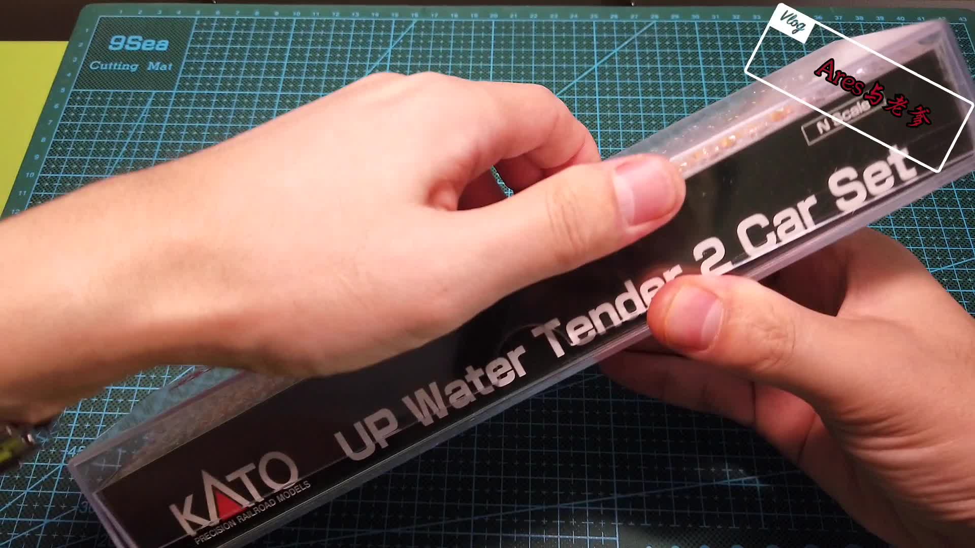 N比例火车模型-看煤水车是个啥样子…联合太平洋的煤水车