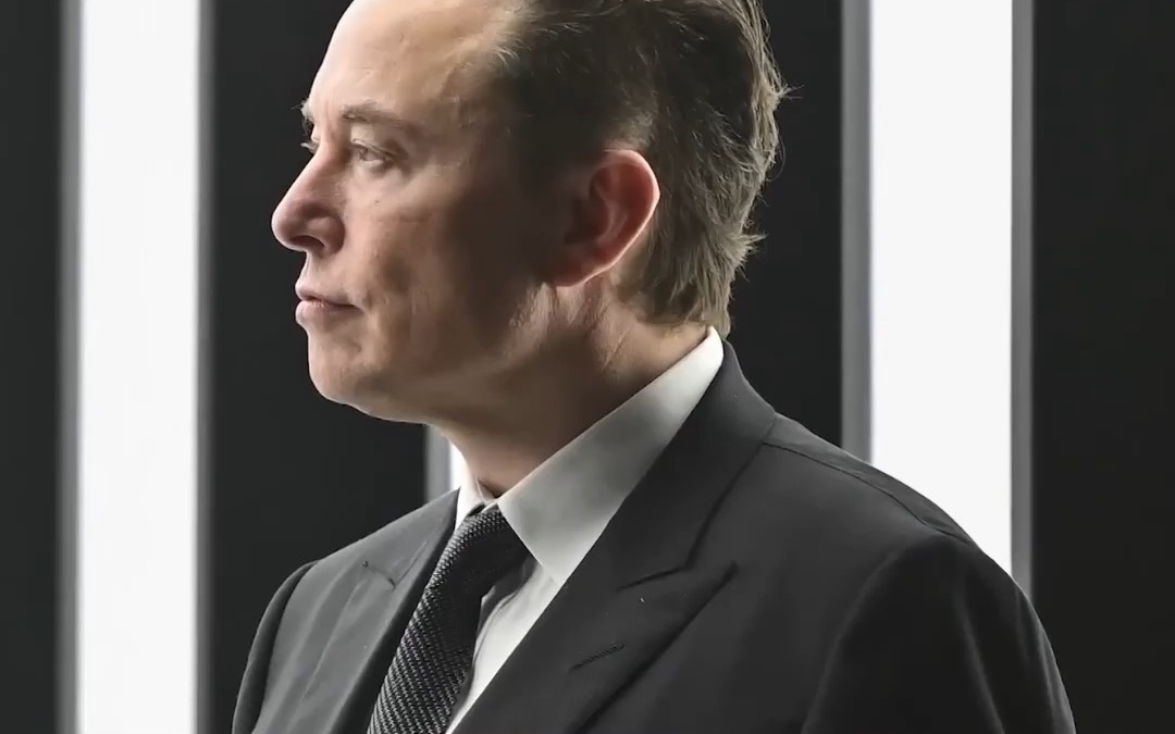 推特被爆出“大瘦身计划”:马斯克拟裁员50% 并取消远程办公政策