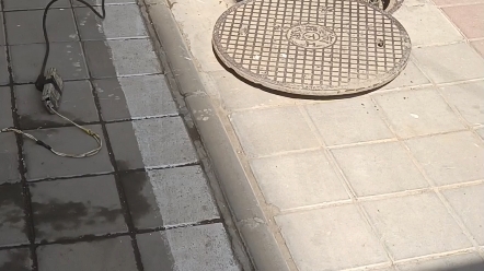 ...下水,疏通厕所马桶地漏,高压水车疏通管道,清理化粪池抽污水,随叫随到