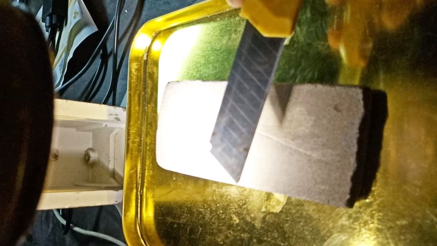 磨刀石放大100倍,看看是什么样子?