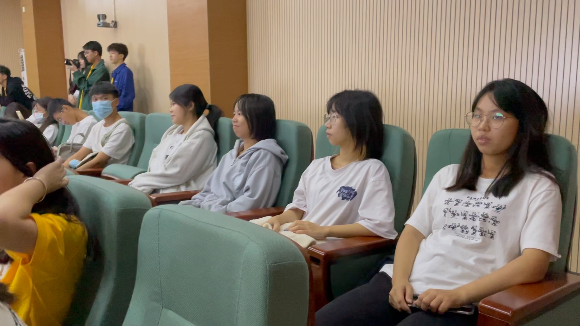 广东理工职业学院经济管理学院21级大数据与会计3团支部